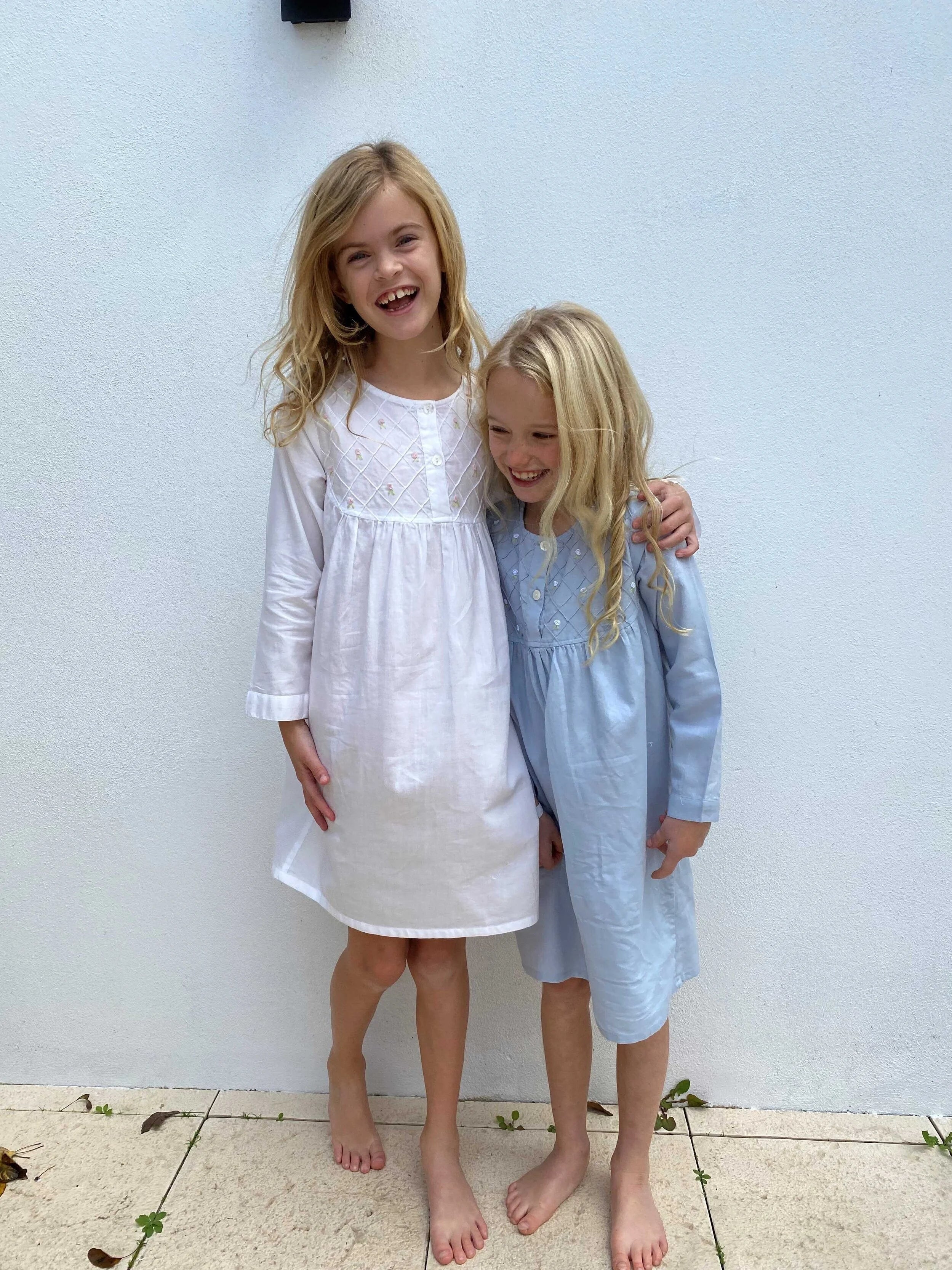 Girls White Long Sleeve Nightie – Cotton Blossom